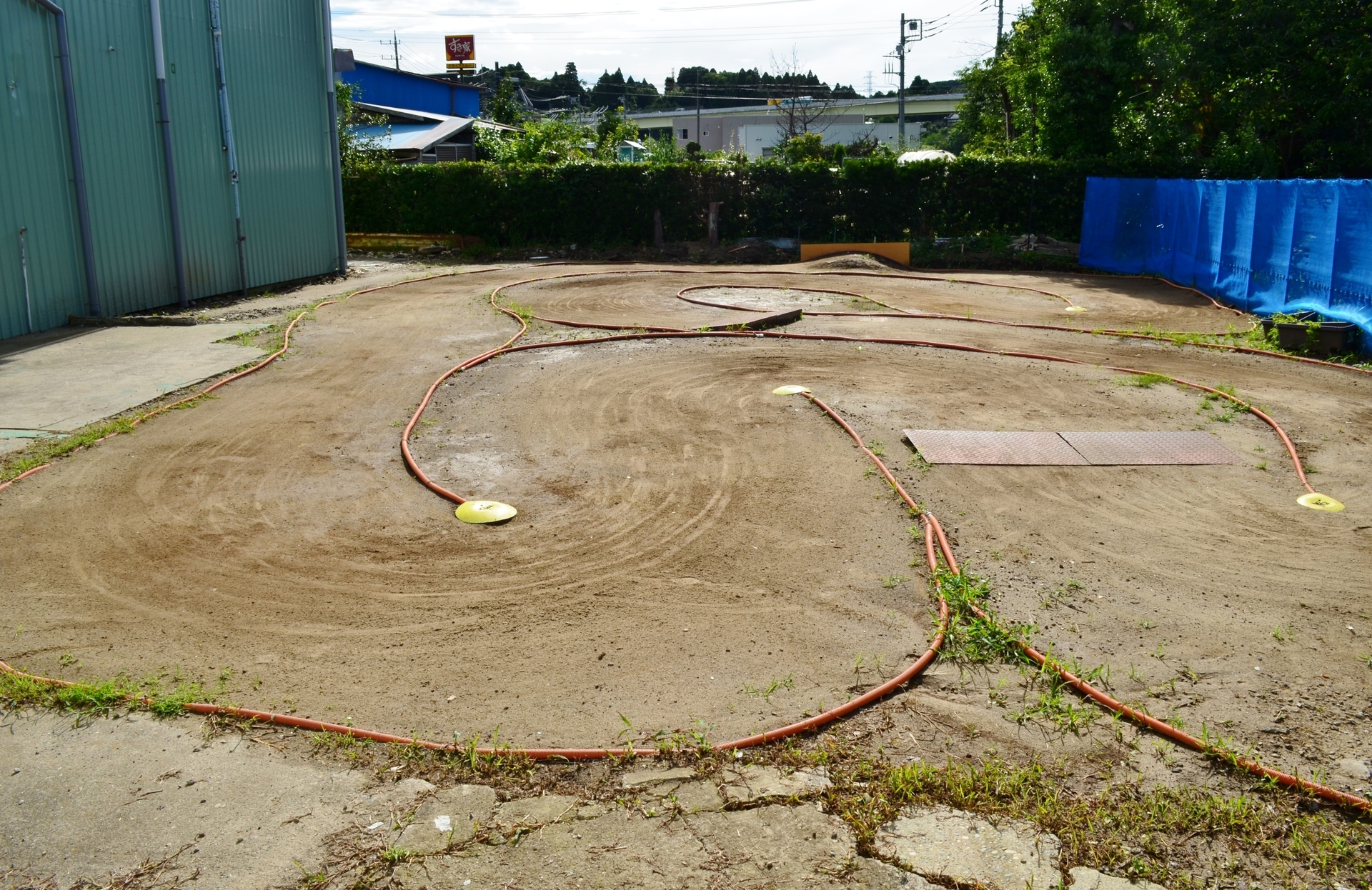 FF-01改 ダートコース RC•HIROBA: ラジコンカー車輪ぐるぐる