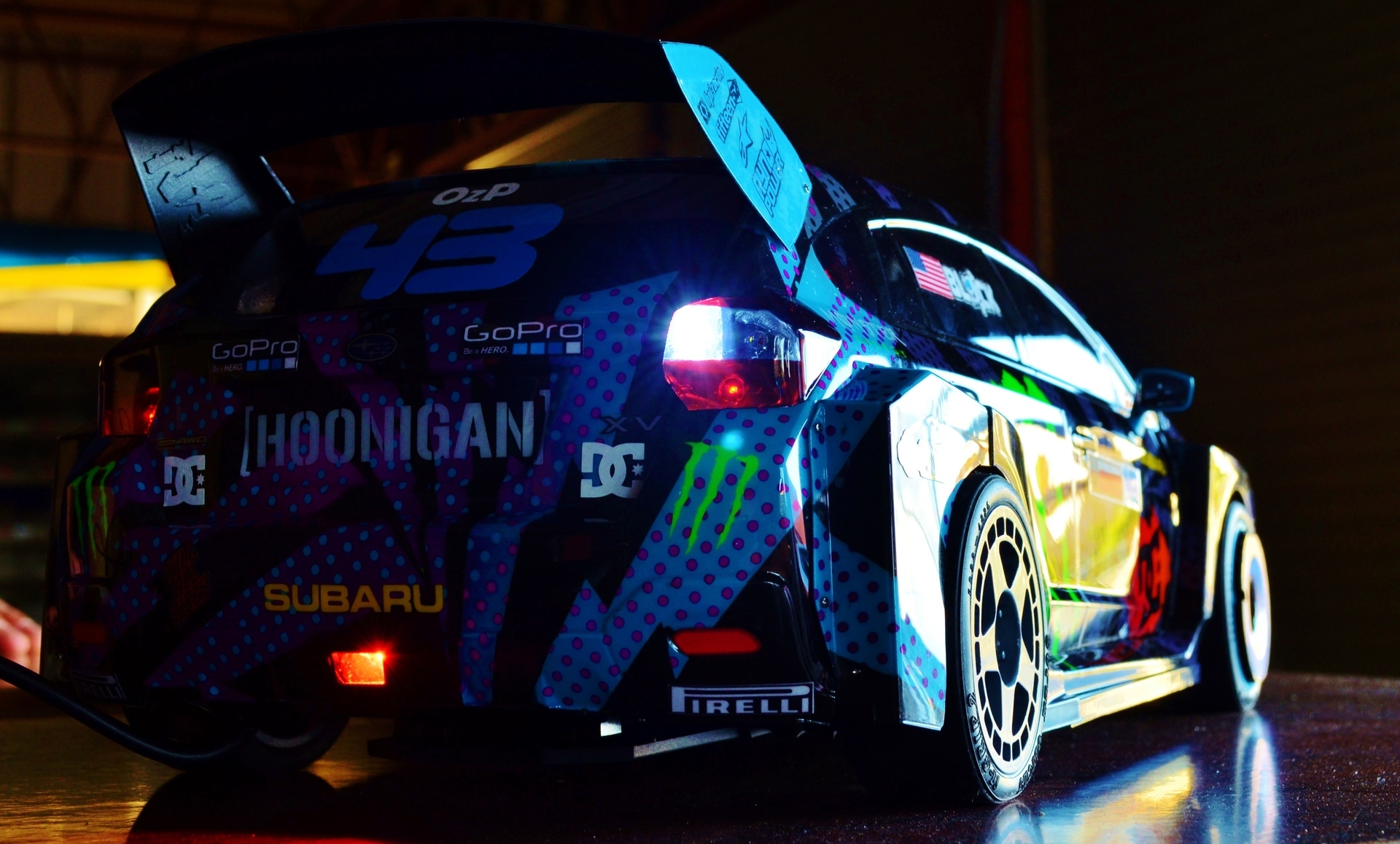 DRIFT Aコース Ver1.2 RC•HIROBA: ラジコンカー、車輪ぐるぐる