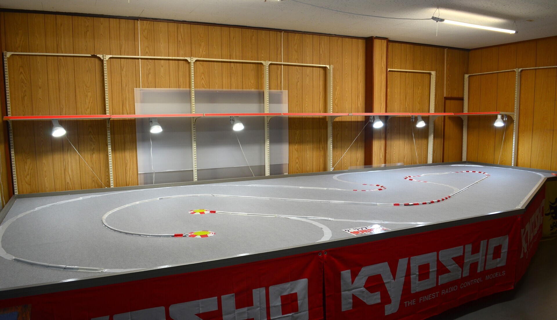 MR-02MM MINI-Z専用カーペットコース RC•HIROBA: ラジコンカー車輪ぐるぐる